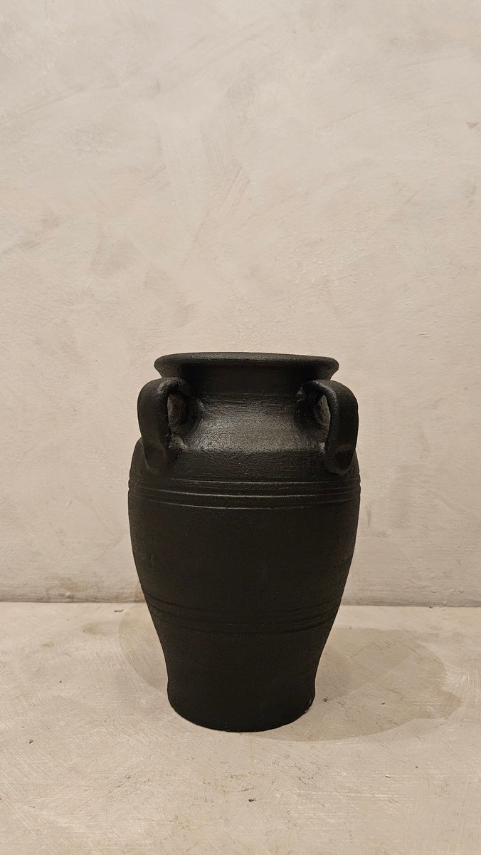 Lucetta Vase in Black – Home + Aspects