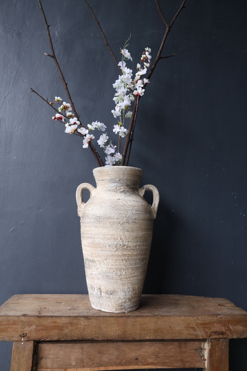 Eleanor Floor vase in Brown – Home + Aspects